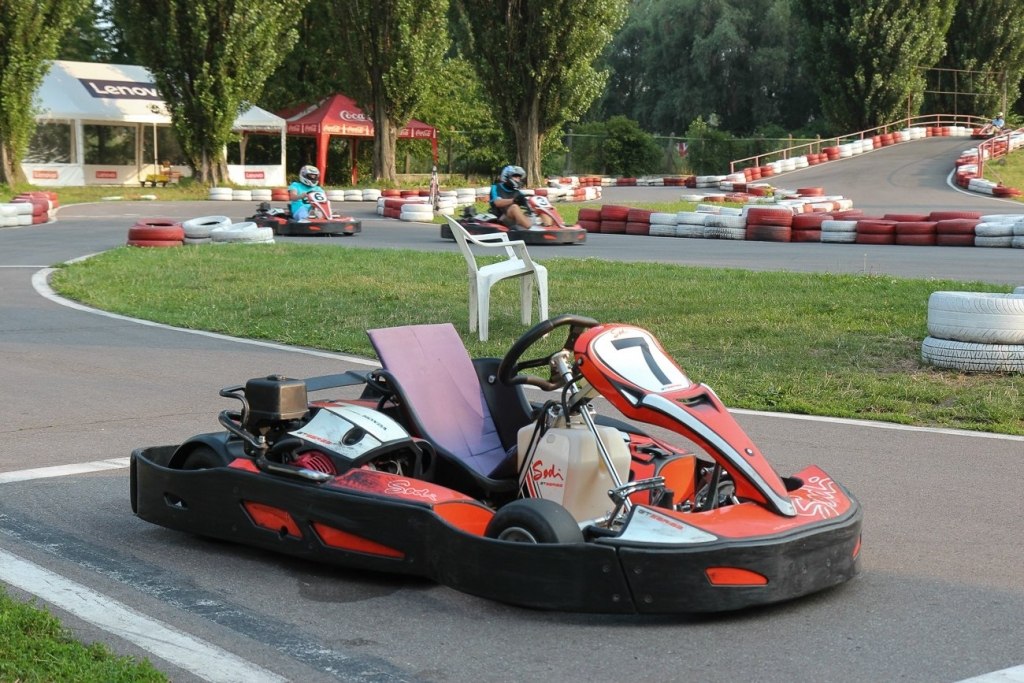 «Жажда скорости» заменила старые карты на французские Sodi GT4 ...