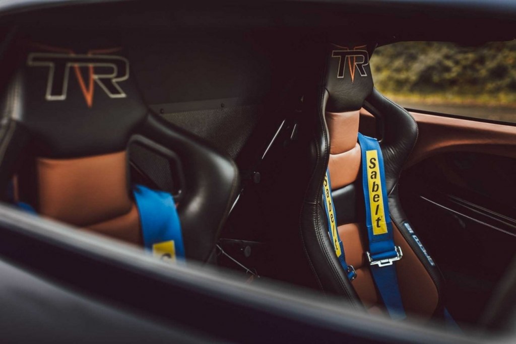 TR Supercars построила дорожную версию Speed 12. Новинки світового ...