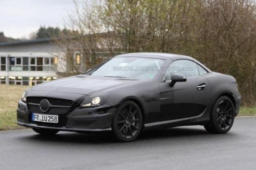 Mercedes SLK63 AMG 2012 замечен вблизи Nurburgring. Шпигунські фото ...