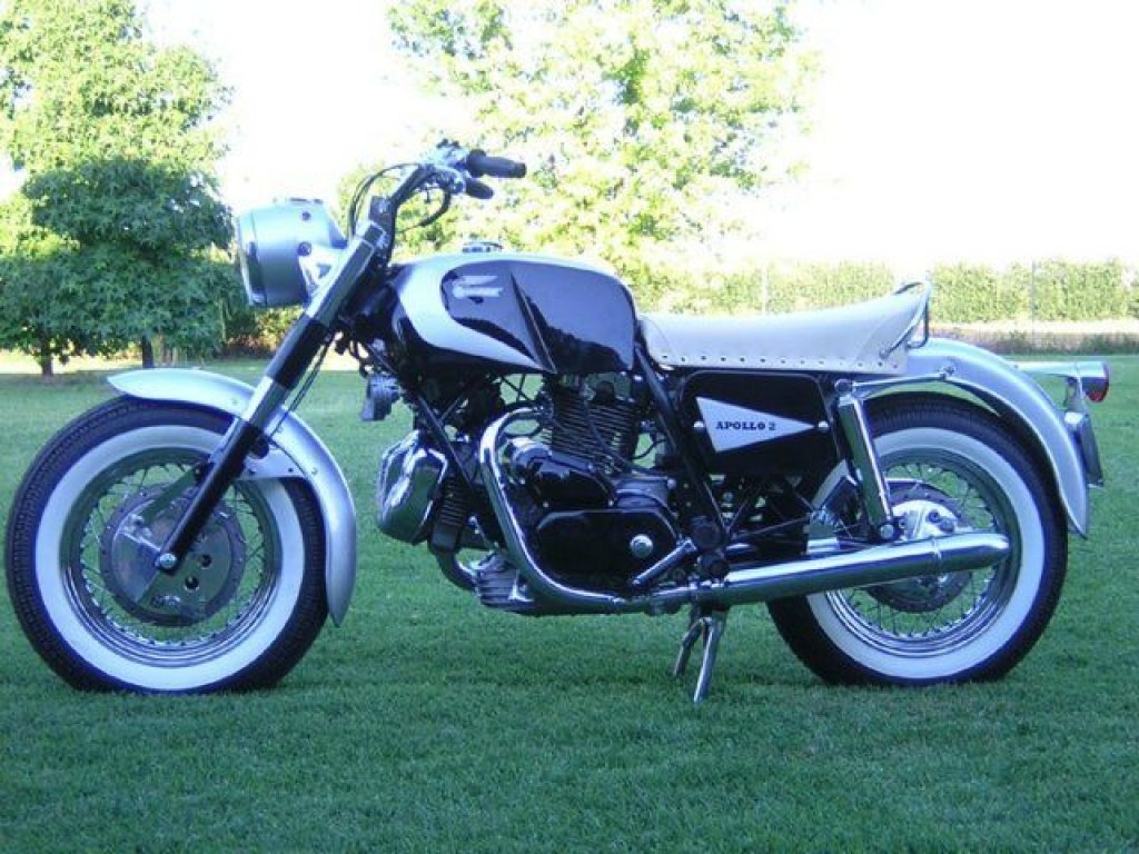 Ducati Apollo 1964 года - прототип с двигателем V4. Новини моторинку