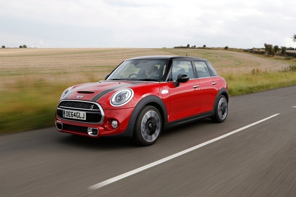 MINI Cooper S 5d - цены, отзывы, характеристики Cooper S 5d от MINI