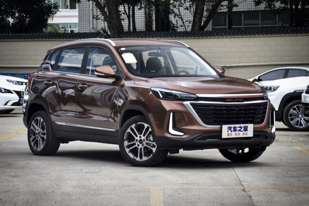 BAIC X3 - цены, отзывы, характеристики X3 от BAIC