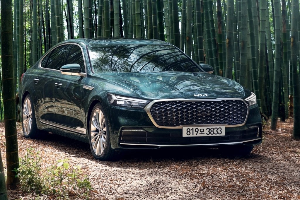 KIA K9 - цены, отзывы, характеристики K9 от KIA