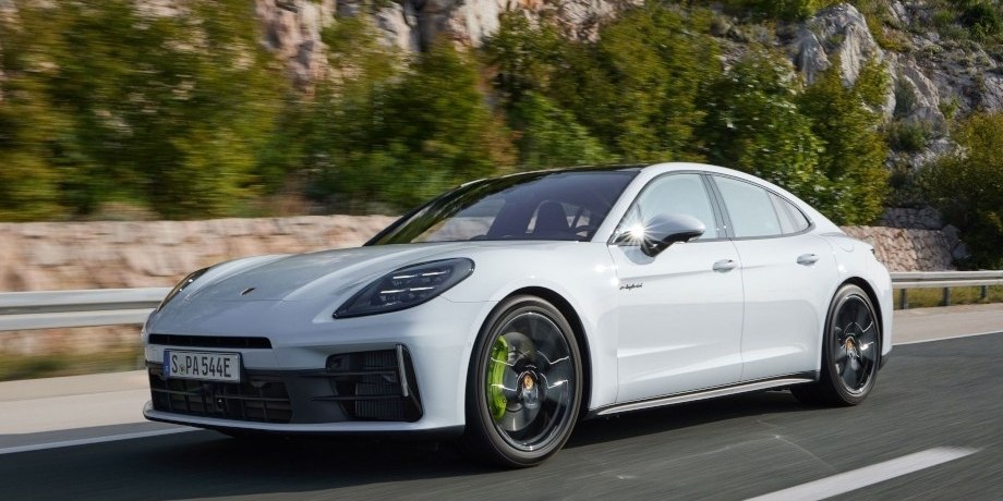 Porsche Panamera (972) - цены, отзывы, характеристики Panamera (972) от ...